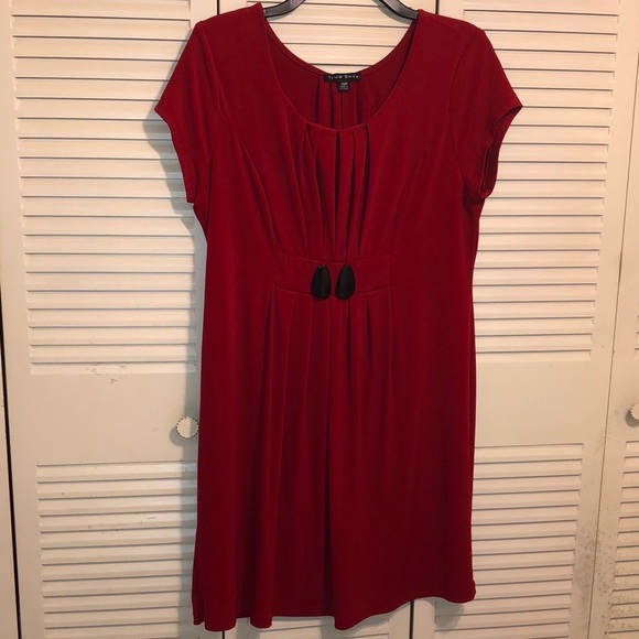 True Envy | Dresses | True Envy Red Short Sleeved Dress | Poshmark